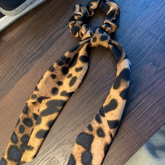 Accessories | New Cheetah Print Hair Scrunchie | Poshmark
